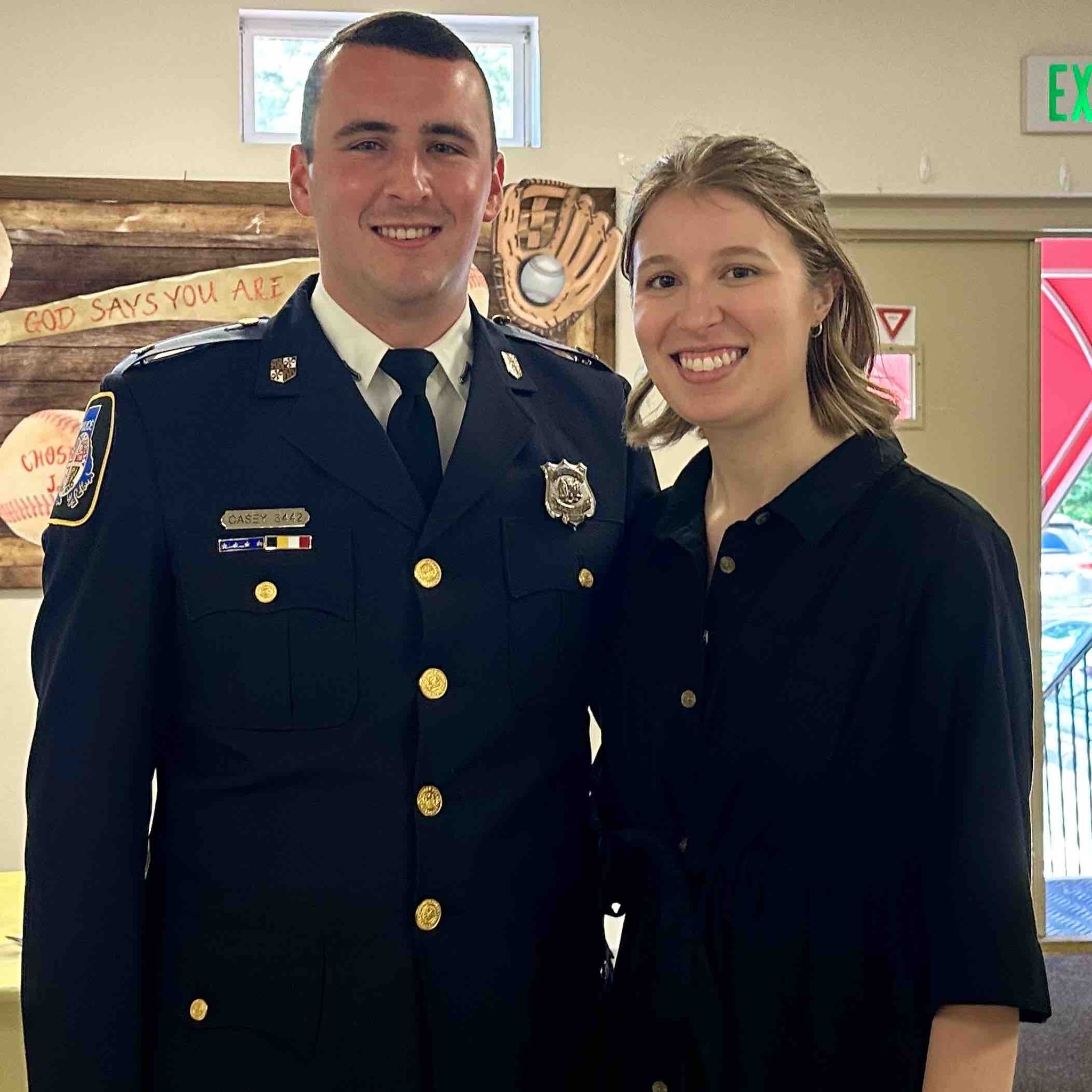 EASTCOUNTYTIMES.COM Casey Named Parkville Precinct-8 Officer of the Year